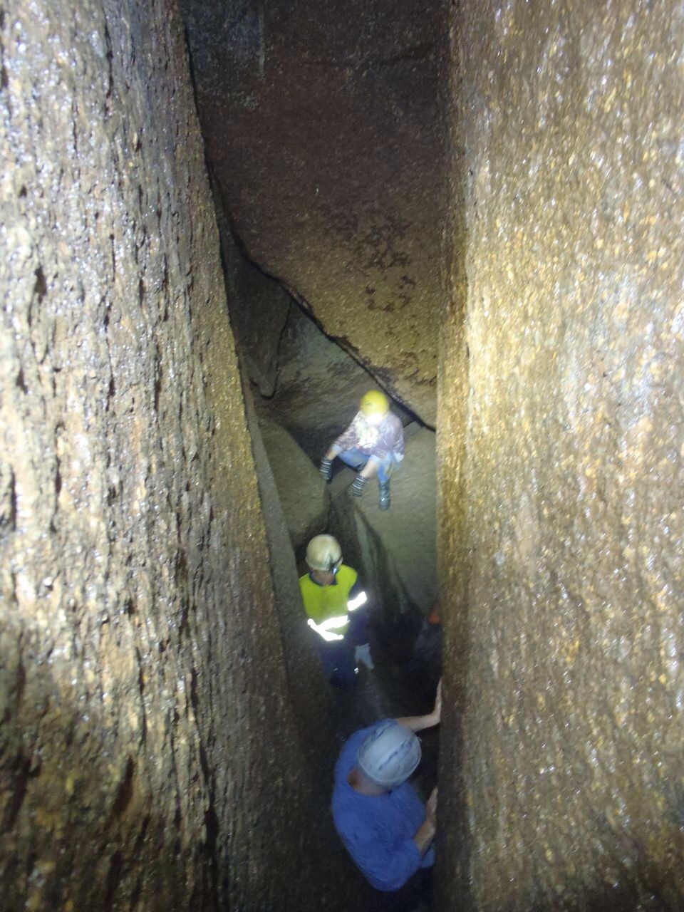 Labertouche, granite caves